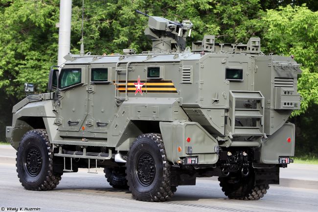 WarWheels.Net -KAMAZ-53949 Typhoon-K Mine Protected Armored Vehicle Photos